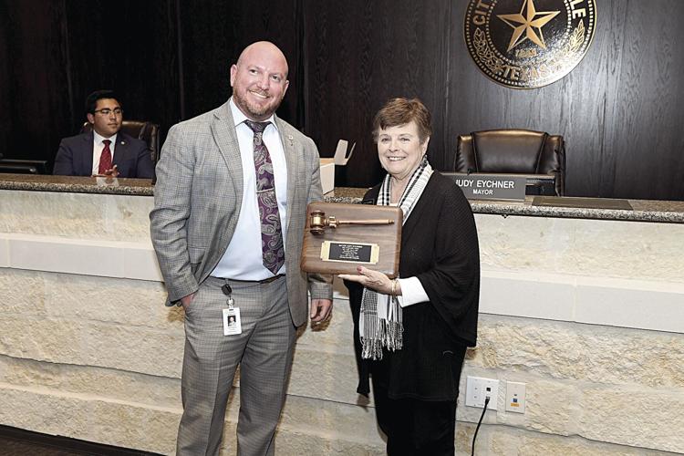 Herring sworn in as Kerrville’s new mayor | Local News | dailytimes.com