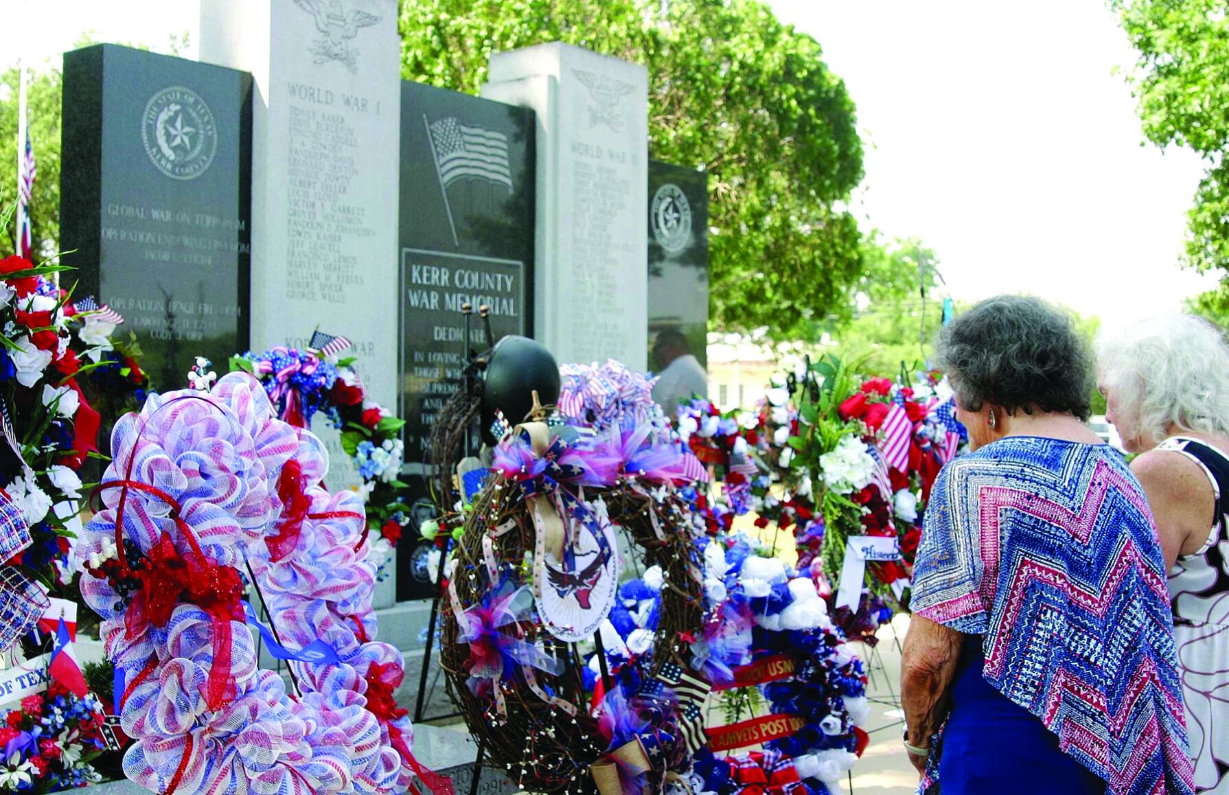Honoring their sacrifices: County plans Memorial Day program; groups ...