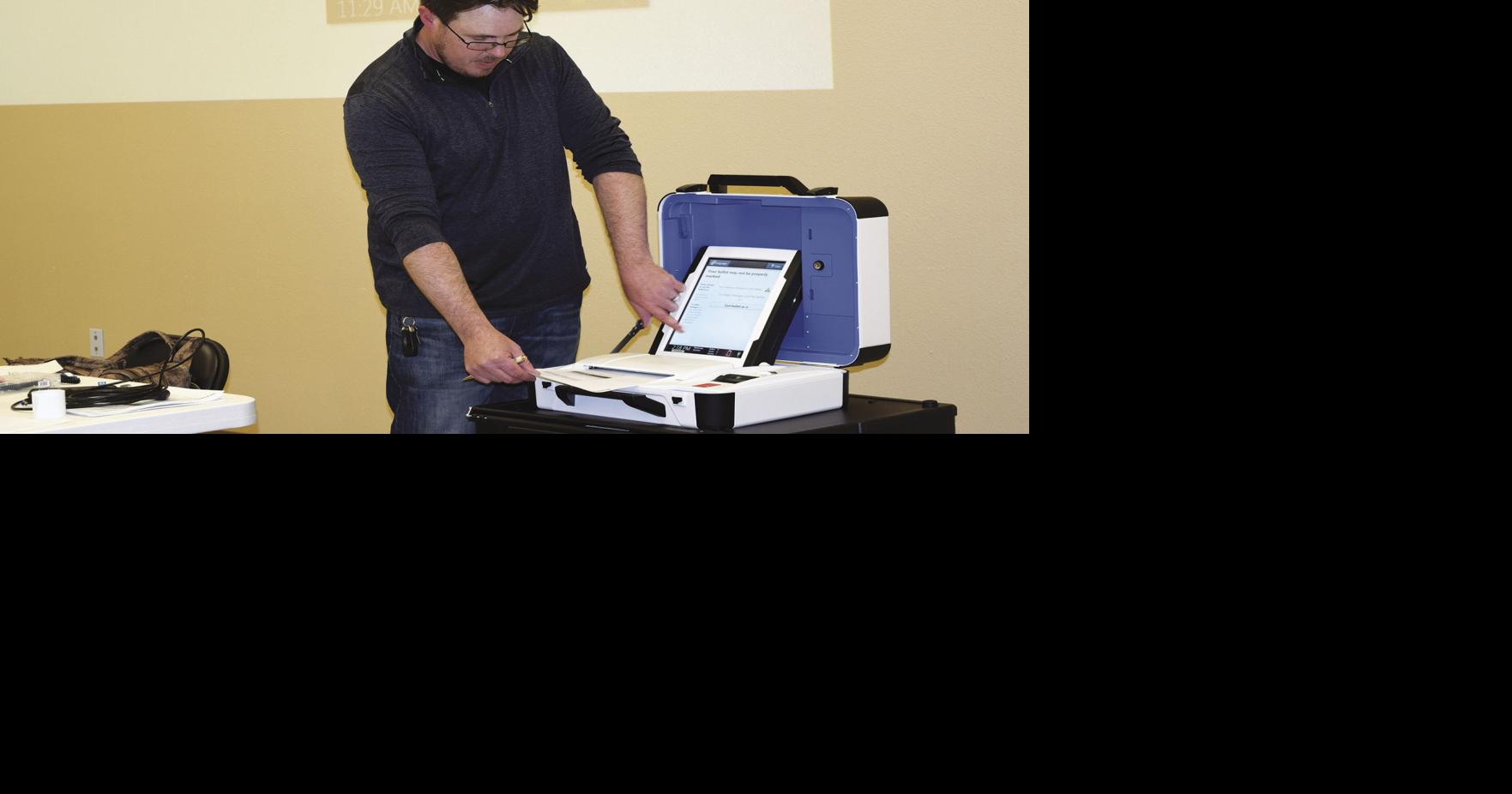 Elections office showcases new voting equipment | News | dailytimes.com