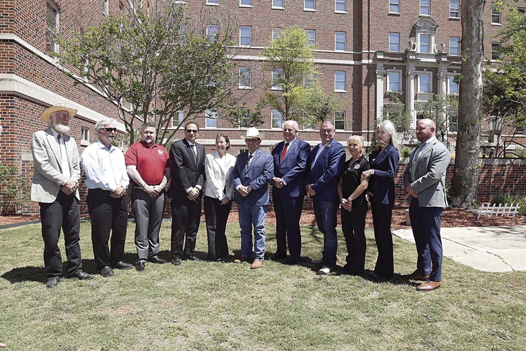 Kerrville VA marks 100th anniversary | Local News | dailytimes.com