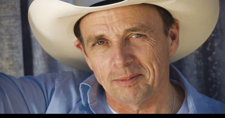 Jaston Williams bringing holiday show to F’burg | Entertainment ...