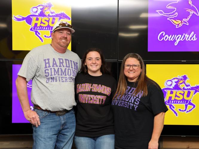 Hard Work Pays Off: McKenna McClintock Shines at Kerr County Stock Show ...