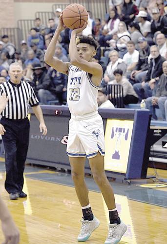 Tivy tops South San at home 55-42 | Sports | dailytimes.com