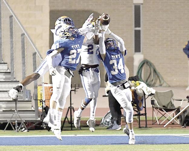 Tivy Antler football season ends with emotional Senior Night loss ...