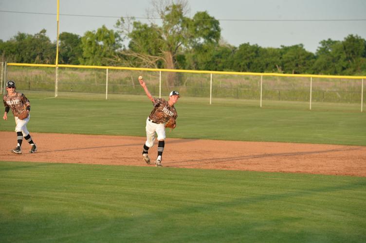 Pirates capture district 29-2A title with win, Mason loss | Promotions ...