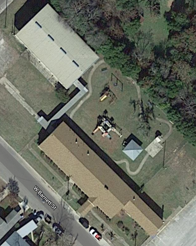 Doyle Center gets $100K grant for food pantry, health initiatives ...