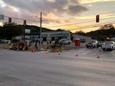 Gas leak prompts street closure at Texas 16 and G Street | News ...