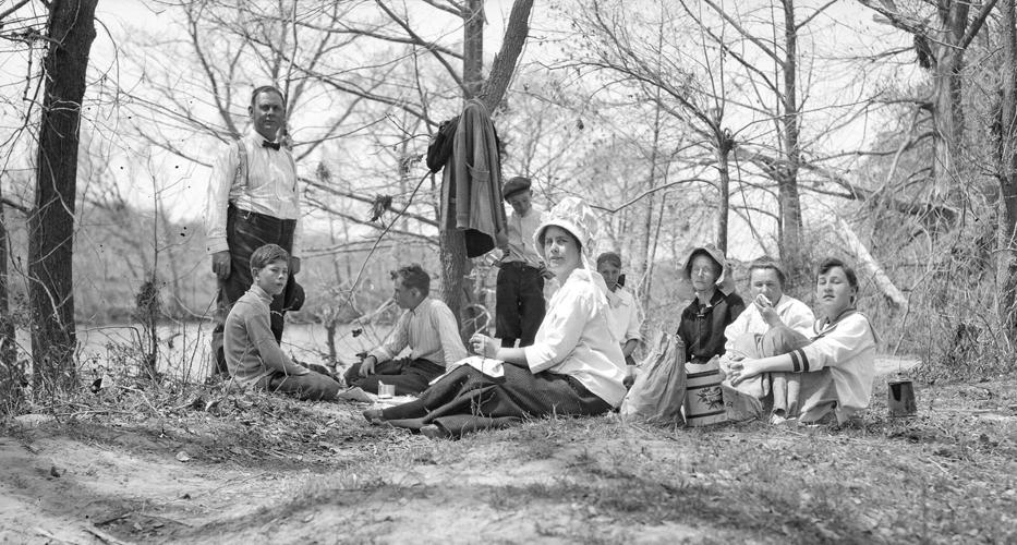 Phone book offers glimpse into local life more than 100 years ago ...