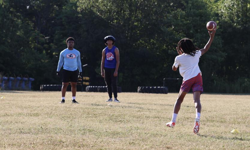 Dominique Fitzgerald QB Summit | Multimedia | danriversports.com