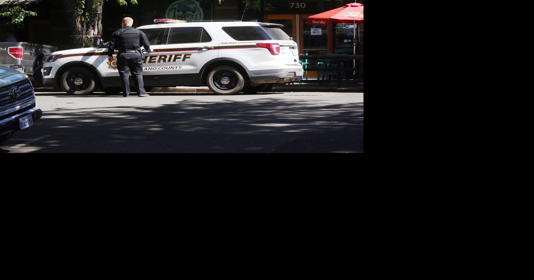 Police activity briefly clears out downtown block | Crime, Fire ...