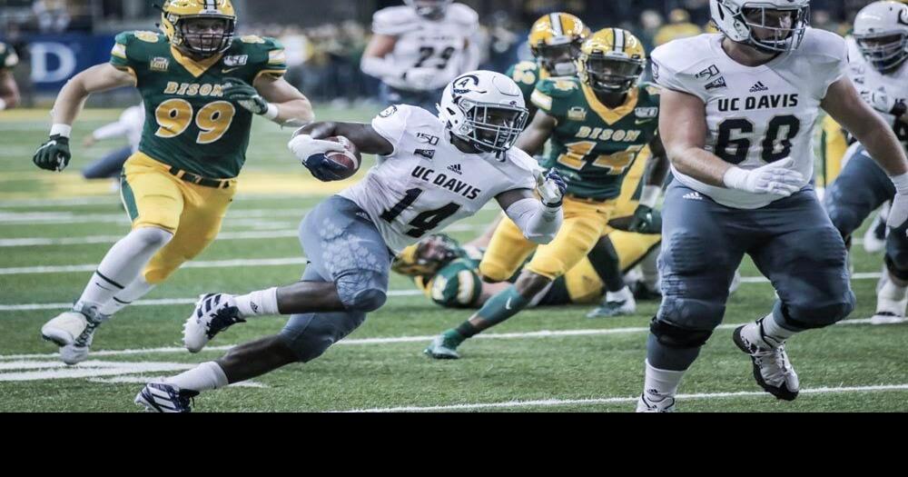 Football: UC Davis duo earn pre-season All-America accolades | Aggies ...