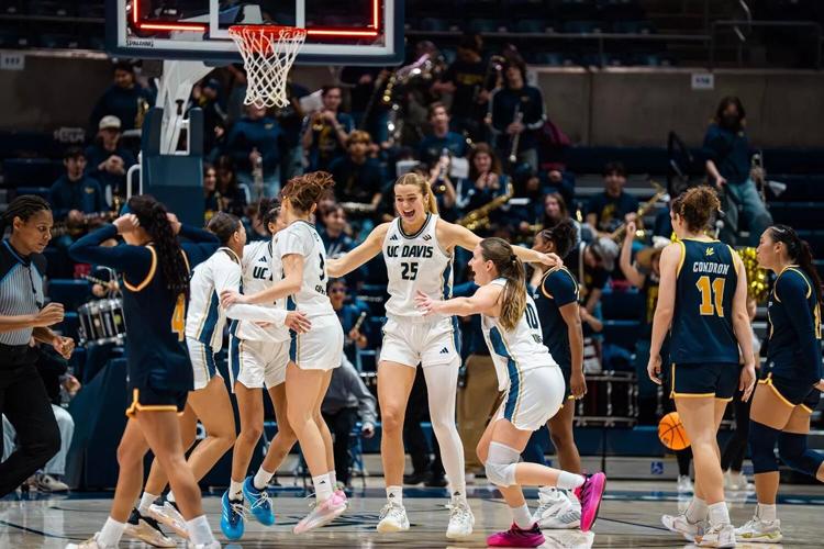 UCD women beat Tritons in triple OT | Sports | davisenterprise.com