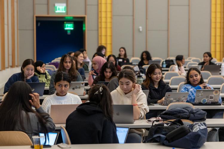 Girls Who Code group hosts hackathon | News | davisenterprise.com