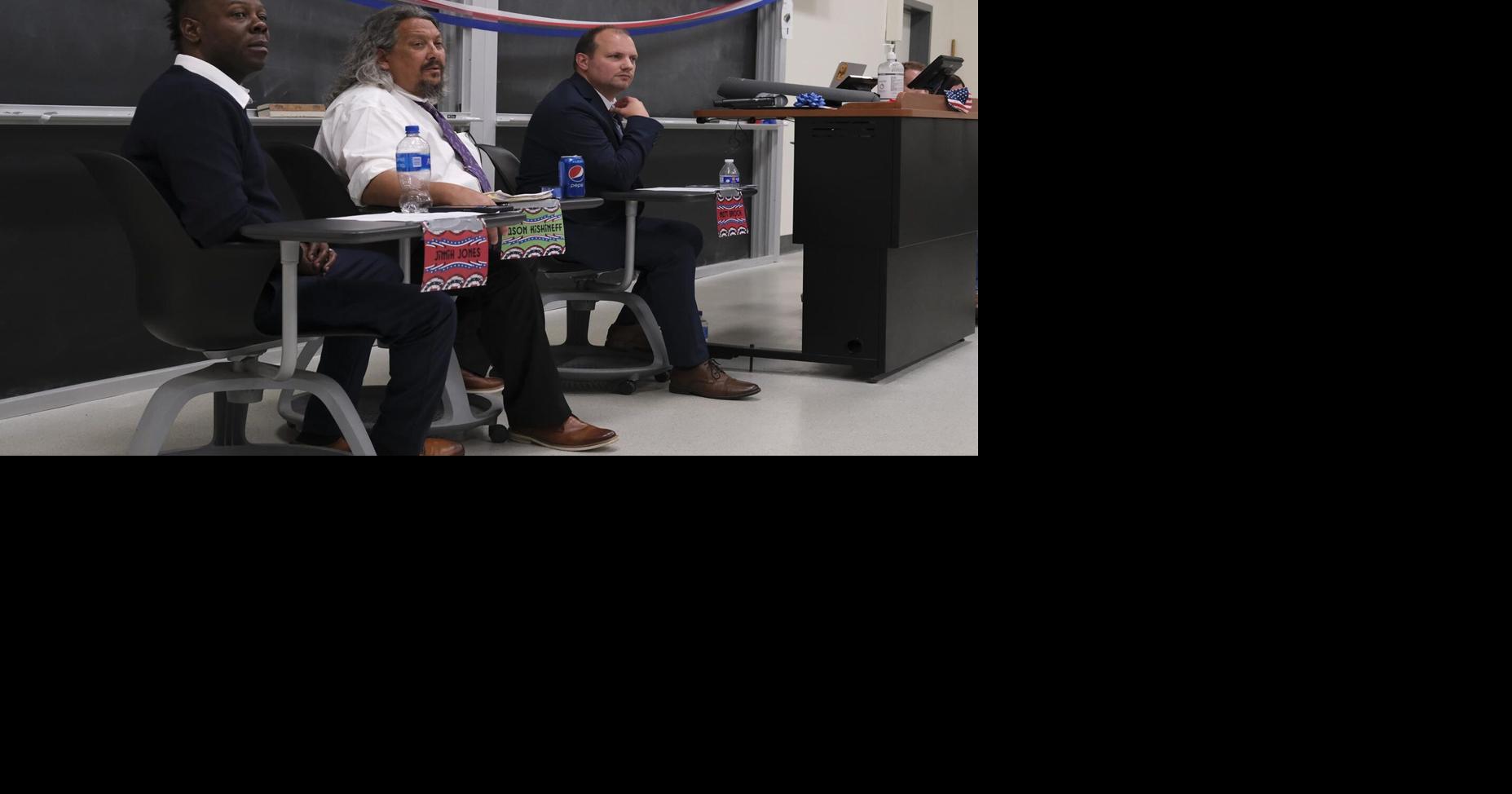 Congressional candidates square off at primary debate | U.S. Congress ...