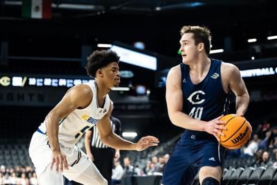 Pepper again paces seasoned Aggies | Sports | davisenterprise.com