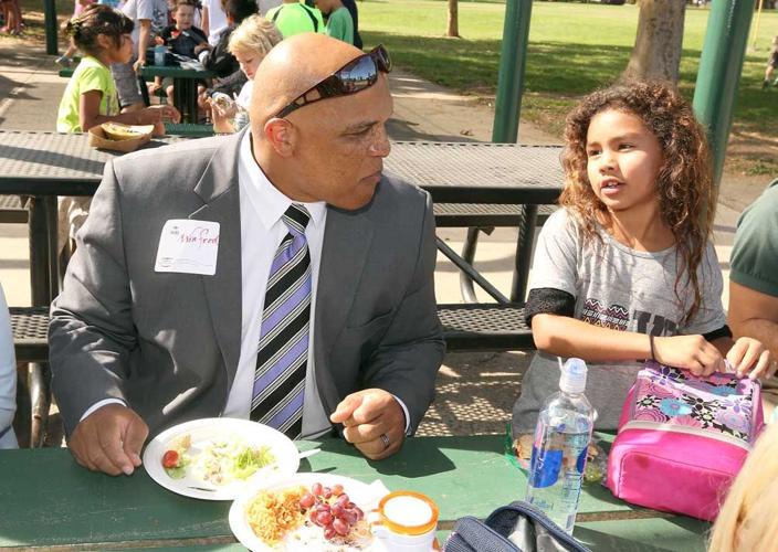 Farm-to-school lunch photos | Do-not-import | davisenterprise.com