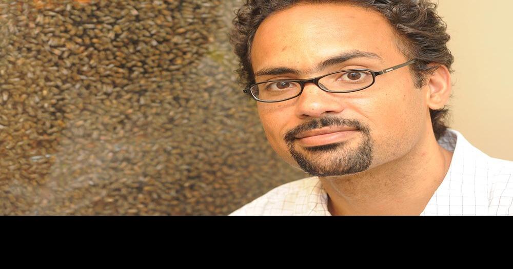 UCD bee scientist writes book on honeybee biology | Agriculture ...