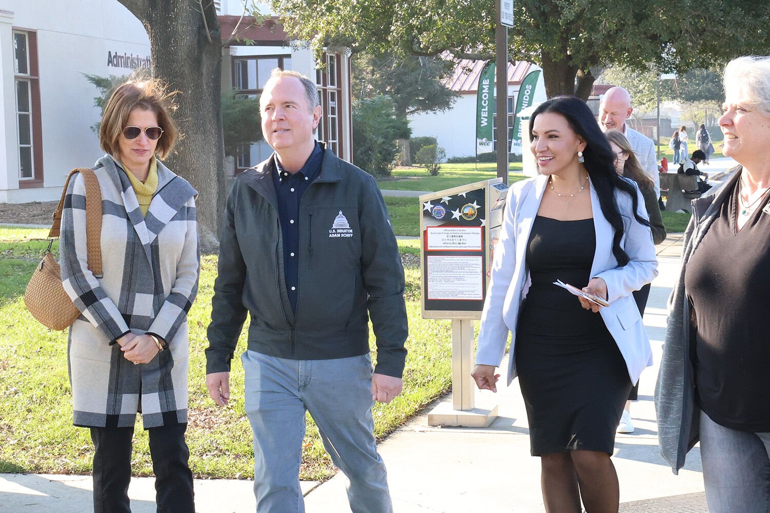 Schiff visits Woodland Community College | News | davisenterprise.com