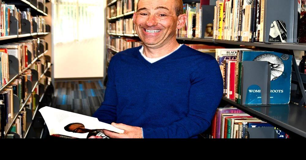 Joe DiNunzio: For the love of books | Features | davisenterprise.com