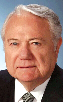 Youmans furthers his leadership in neurological surgery | UC Davis ...