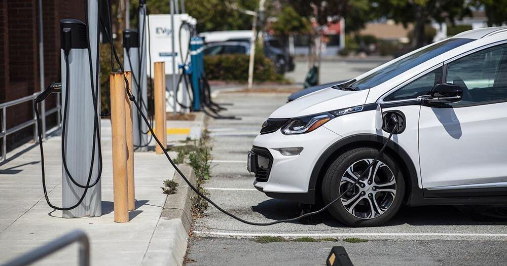 California’s surge in EV sales stalls | News | davisenterprise.com