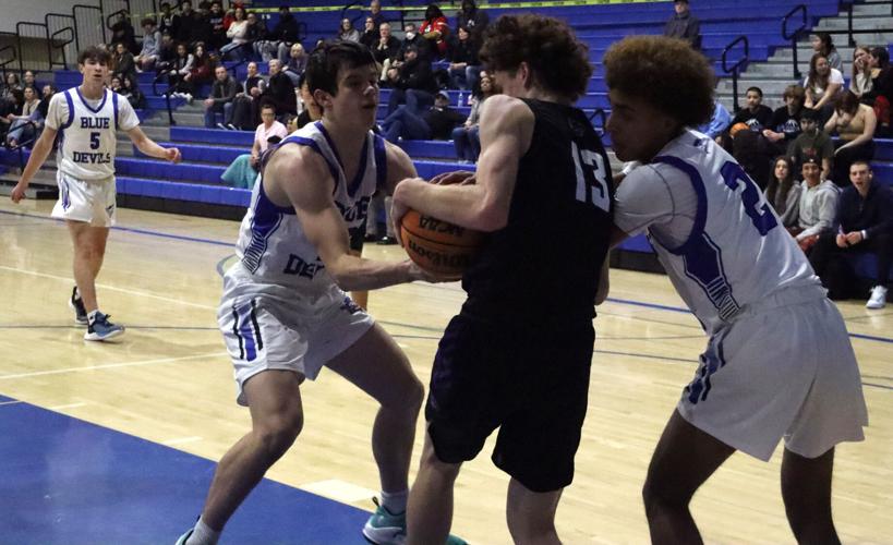 Basketball: Cossu, Blue Devils light up Wildcats | Blue Devils ...