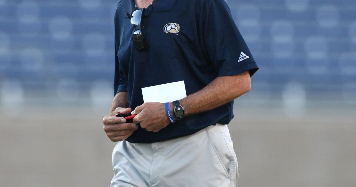 UCD football Bob Biggs first football tab photo | Do-not-import ...