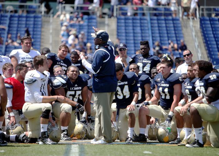 Nick King and Cameron Sentance UCD football moving in photos | Do-not ...
