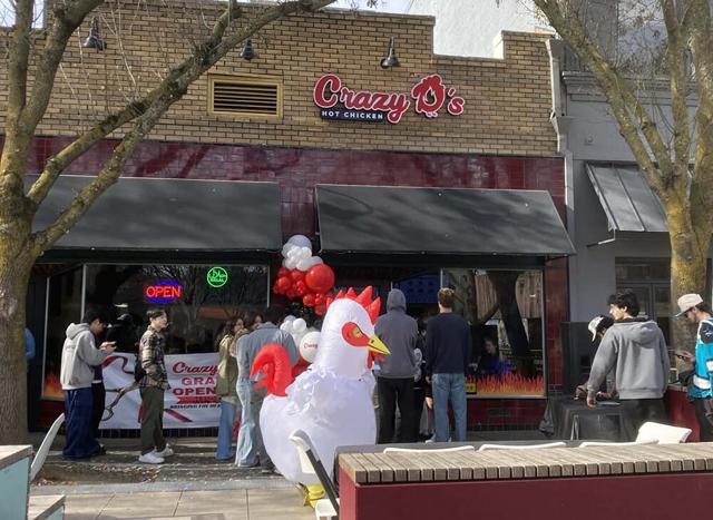 Street Beat: Openings for Fluffy Fluffy, Paris Banh Mi, Crazy D’s ...