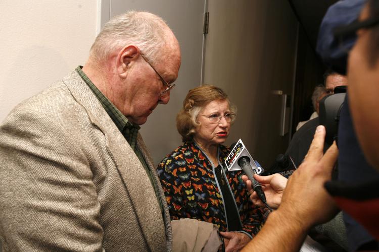 Hirschfield sentence photos | Do-not-import | davisenterprise.com