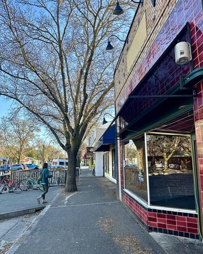 Comings & Goings: Ahoy! Tiki bar sailing into downtown | Business ...