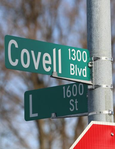 Street signs | Do-not-import | davisenterprise.com