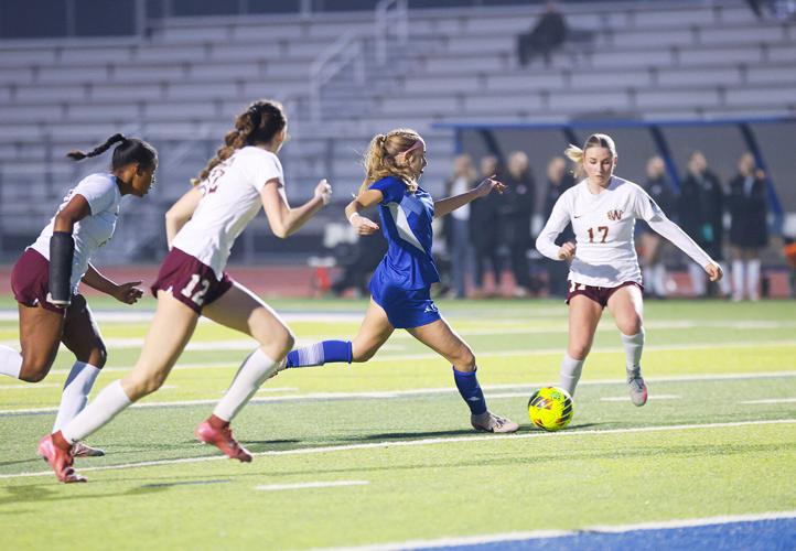 DHS, Whitney battle to tie on the pitch | Sports | davisenterprise.com