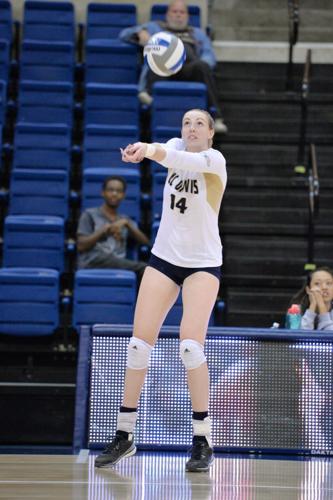 UCD volleyball squad takes marathon match | Sports | davisenterprise.com