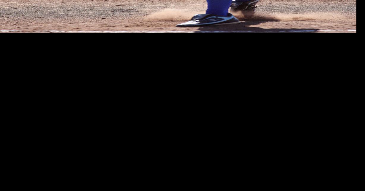 Sarah Allen-Sutter DHS softball vs. Rio Linda in Davis tournament photo ...