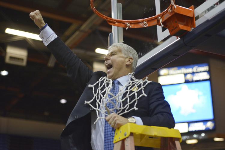 Darius Graham UCD men’s basketball vs. UC Riverside photos | Do-not ...