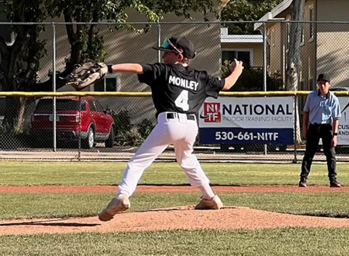 Pitchers shine in DLL showdown | Sports | davisenterprise.com