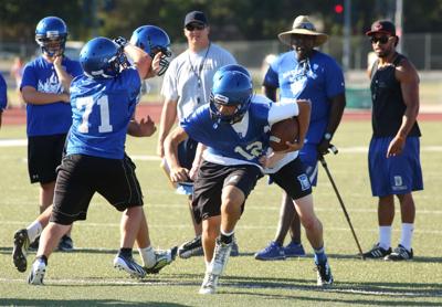 Emilio Barba and Logan James DHS football photo | Do-not-import ...