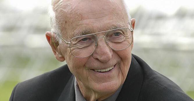 Longtime vet-med dean Pritchard dead at 95 | UC Davis | davisenterprise.com