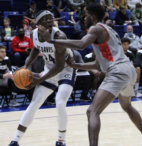 Basketball: New faces on UCD men’s squad | Aggies | davisenterprise.com