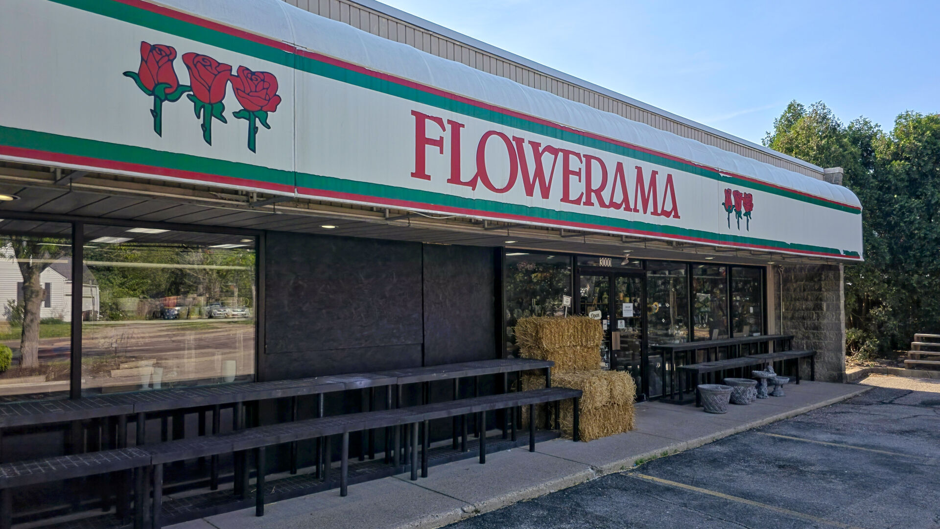 Flowerama reopens Kettering location after March car crash | Dayton ...