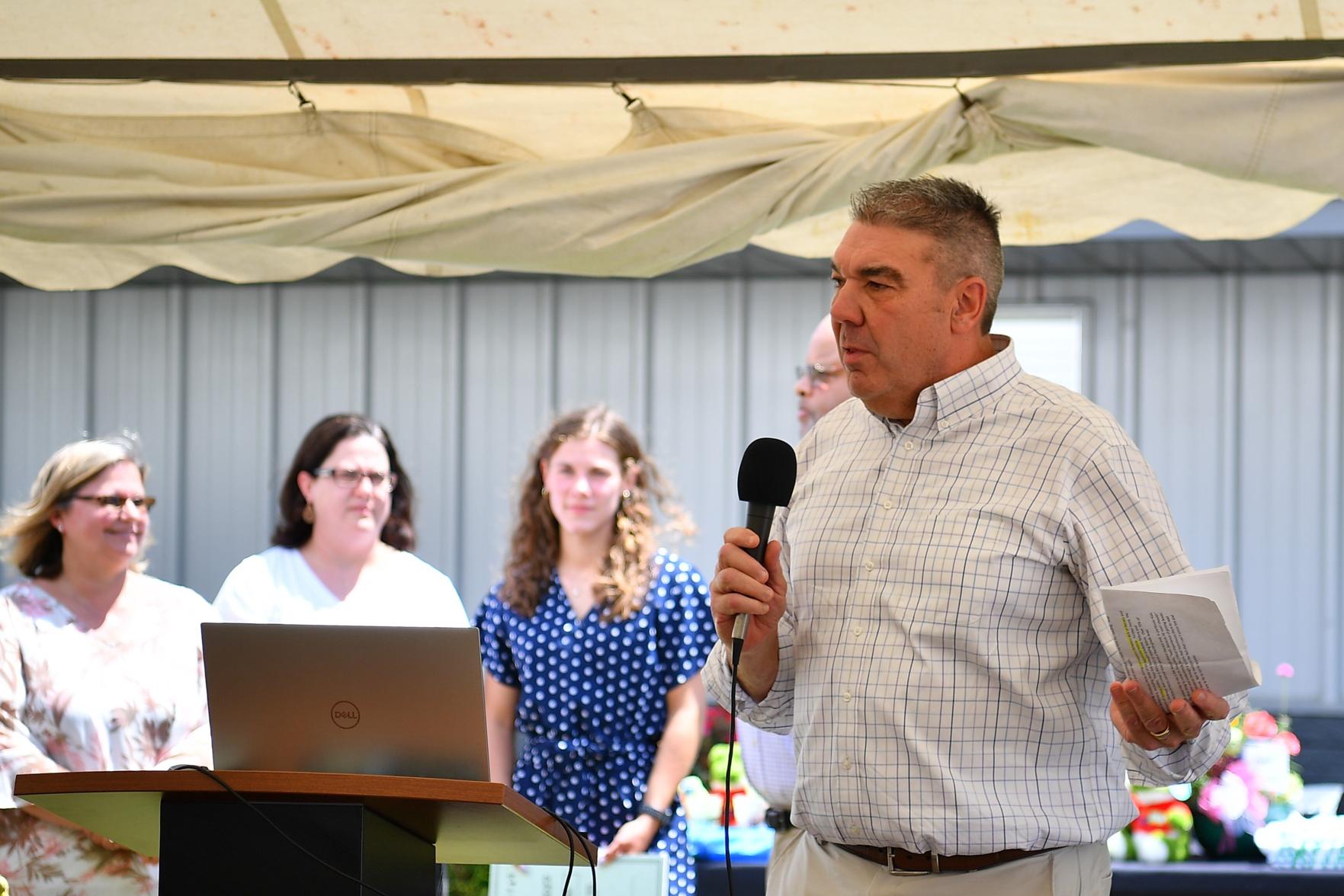 Summer reading program Kids Read Now celebrates decade of book ...