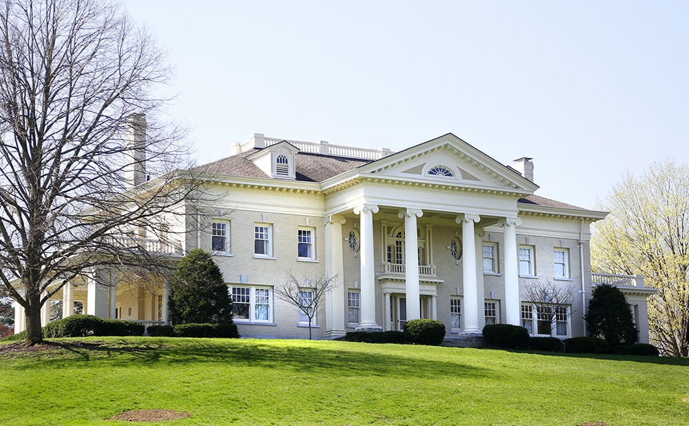 How to get a rare glimpse of Hawthorn Hill, the Wright family’s Oakwood ...