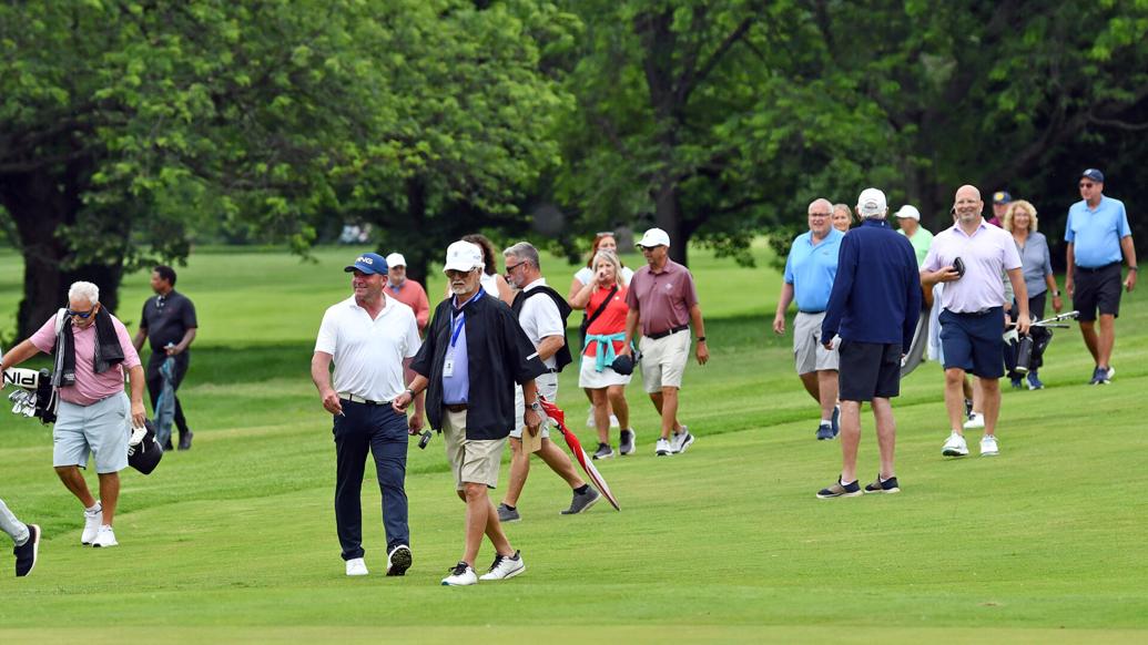Fore! Golfer at Dayton qualifier hits windshield, motorist drives on ...