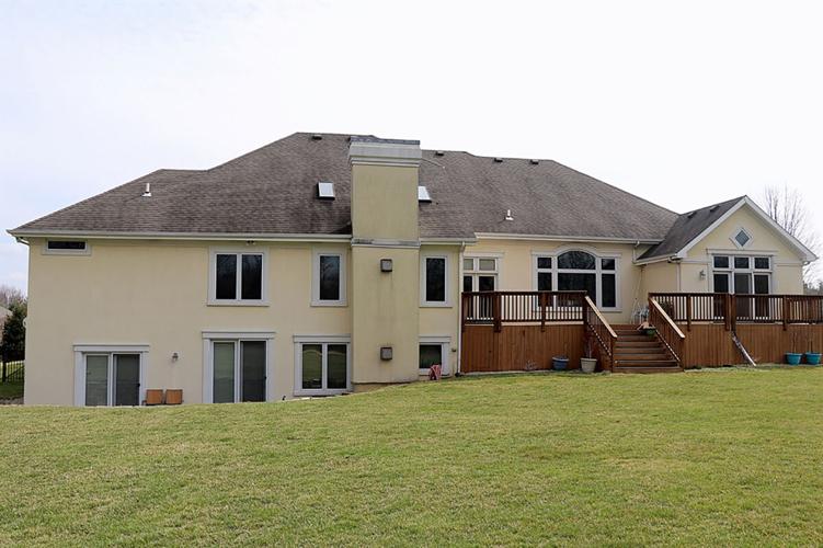 5-bedroom ranch includes walk-out lower level | Homes | daytondailynews.com