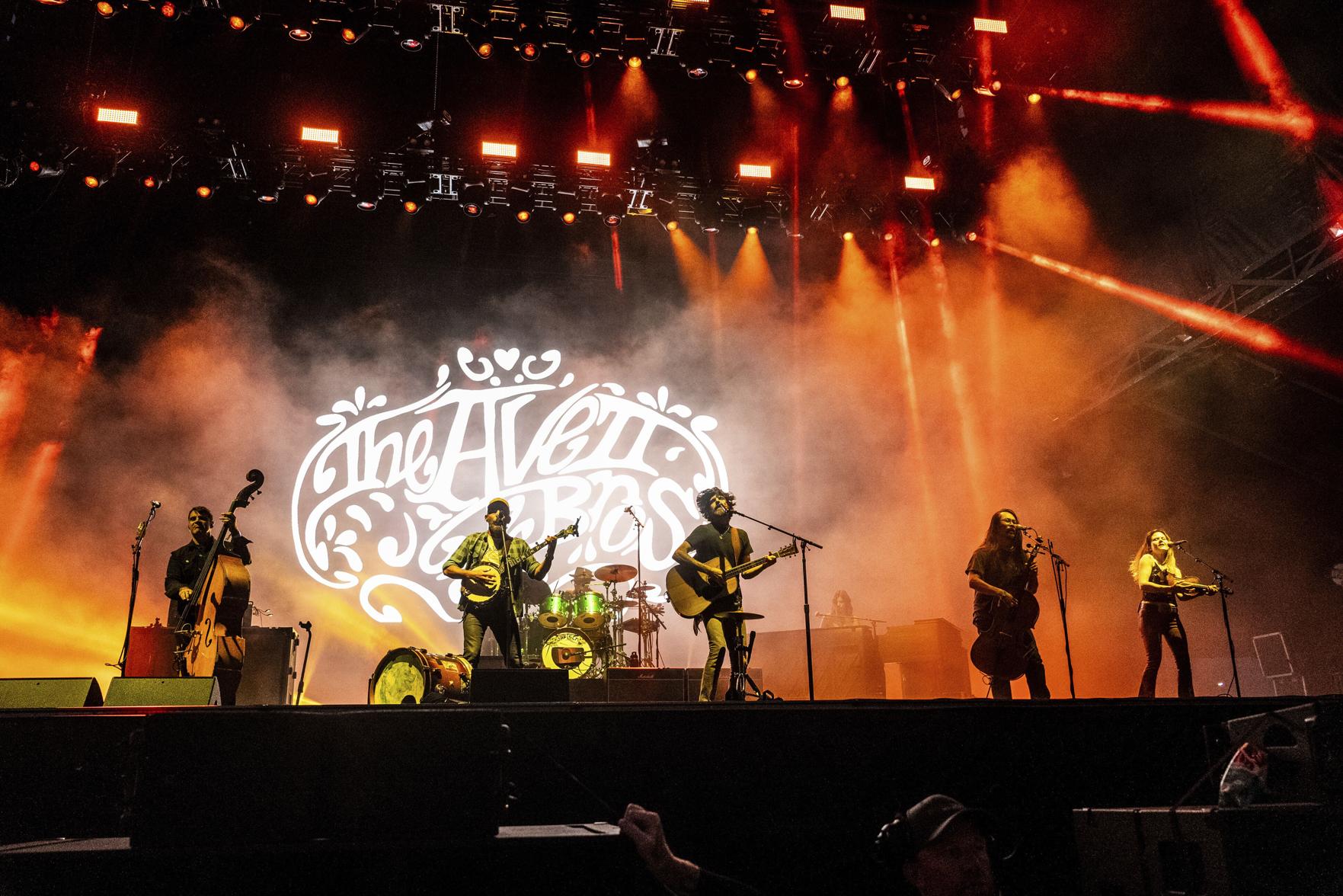 Concerts that are currently scheduled in the Dayton, Cincinnati and ...