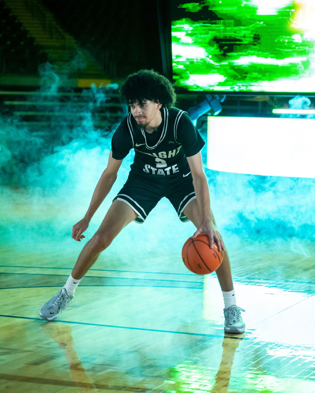 Wright State basketball: Carter still coping with father’s death, but ...