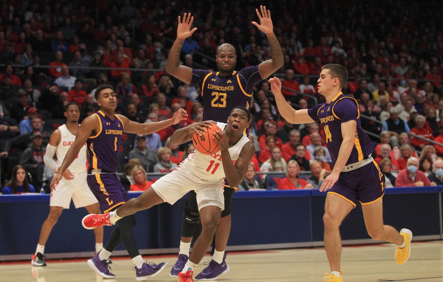 Archdeacon: Troubling loss sends Flyer fans home early | Sports ...