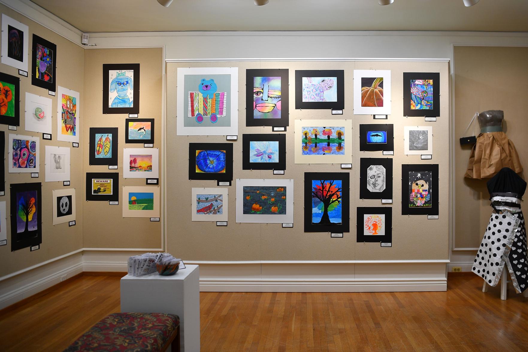 Artwork shows off the talents of 285 Troy-area students | Local ...