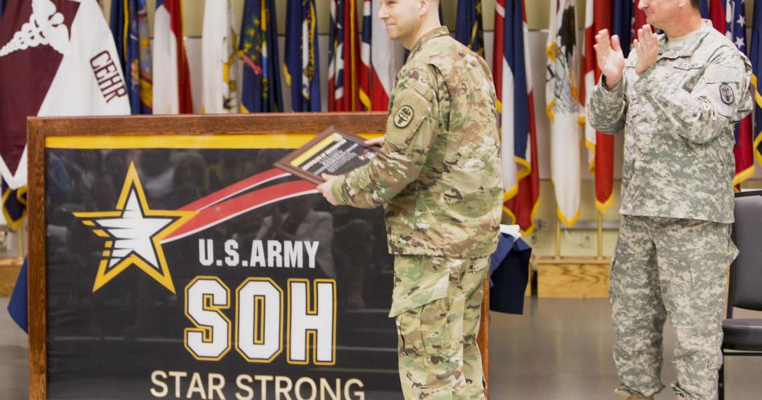 USACEHR Receives Army Star Strong Designation | News | dcmilitary.com